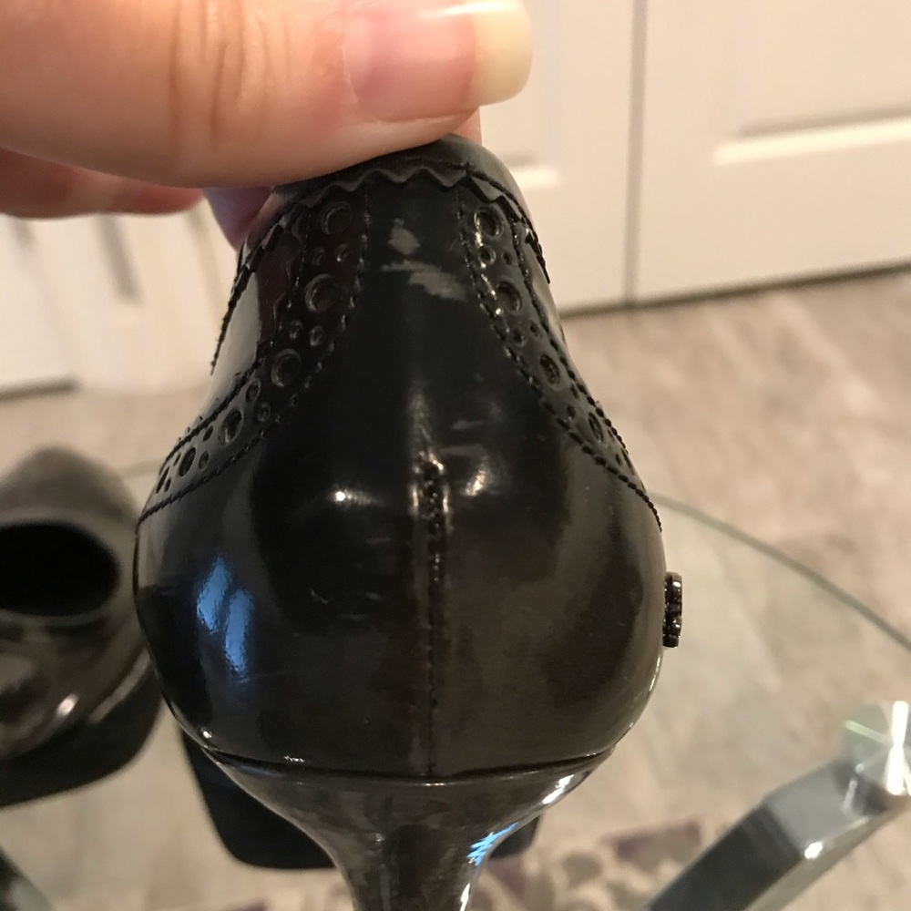 Very Rare Gucci Brogue Wing Tip Heels - Gem